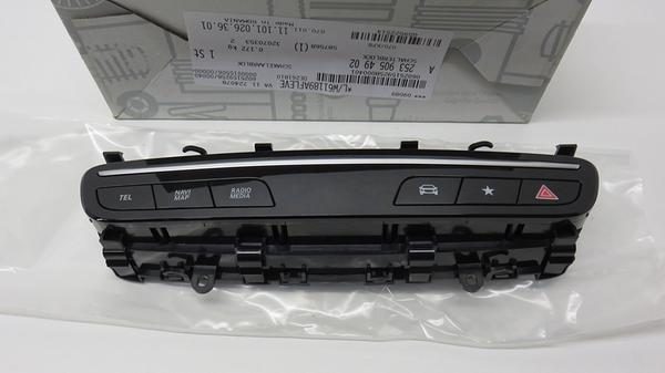 A2539054702 2539054702 W253 GLC Bedieningspaneel multimedia schakelaar ...