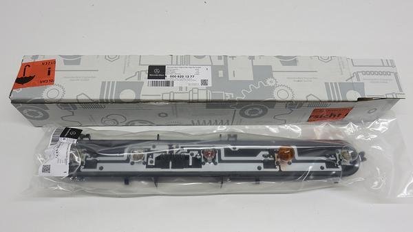 A0008201377 0008201377 W906 Sprinter Lampfitting achterlichten ...