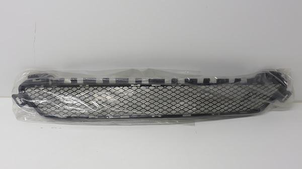 A2058850423 2058850423 W205 S205 Voorbumper rooster midden afdekking ...