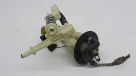 A2024700141 2024700141 A2024703941 W202 S202 Tank benzine pomp ...