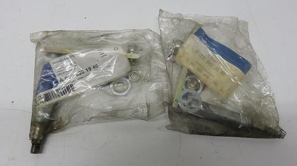 A0008201946 A0008202046 W611 TN T1 207 208 Ruitenwisser arm lager links ...