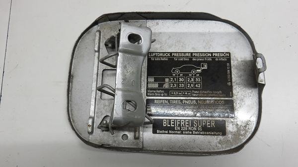 A2037500806 2037500806 W203 C-klasse Coupe C203 744 zilver tankklep ...