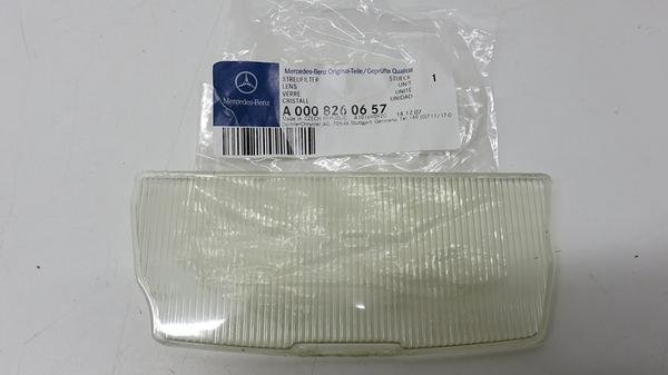 A0008260657 0008260657 W114 W115 Reflector glas koplamp mistlamp NOS ...