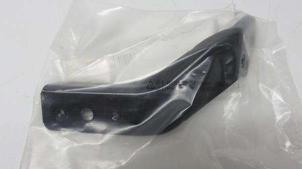 A2046200185 2046200185 W204 S204 Steun radiator balk links voor ...