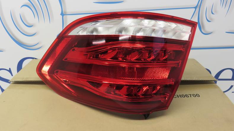 A2129069202 64 2129069202 W212 S212 T-model Achterlicht rechts buiten ...