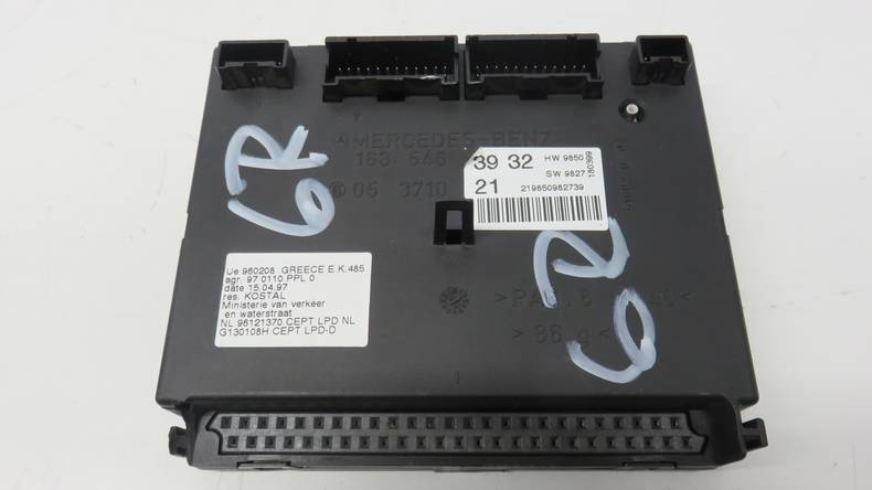 A1635452932 1635452932 A16354539321635453932 W163 AAM Module schakelaar ...