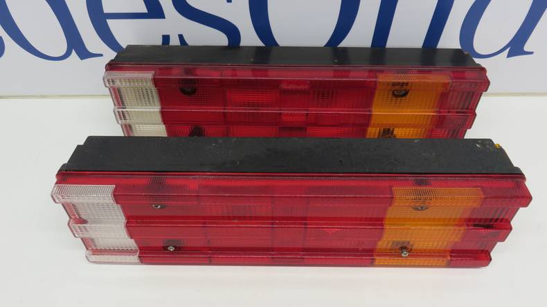 A0025445403 0025445403 W690 W901 t/m W905 Sprinter Achterlicht rechts ...